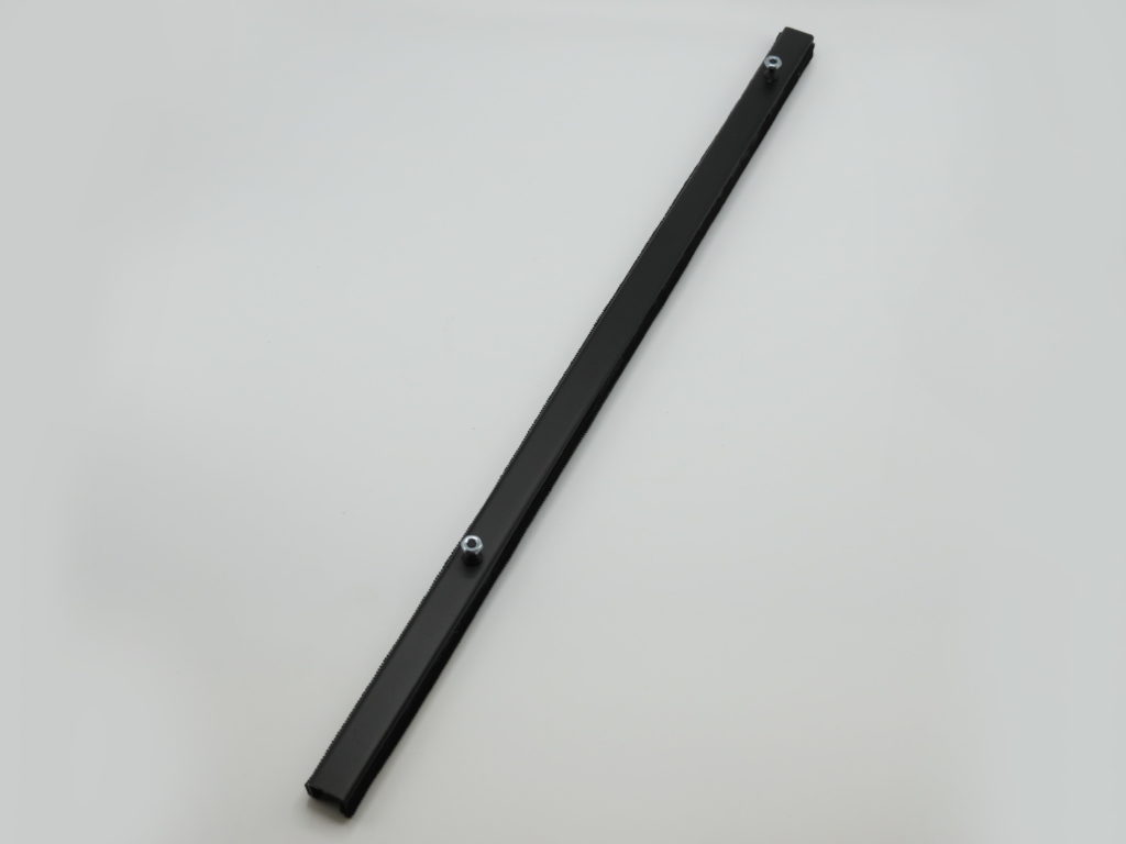 Door glass guide channel | Metropolitan Pit Stop